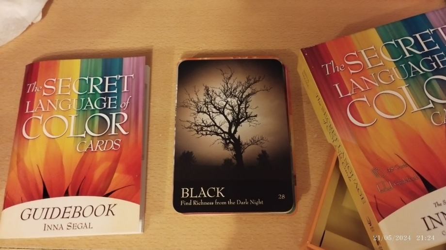 The Secret Language of Color karte