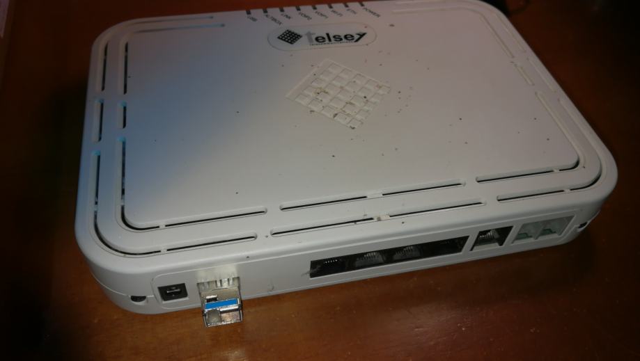 2 kom RS232 CONNECTOR, JUMPER BOX,siol modem oxsygen, ISKRATEL SINOPE