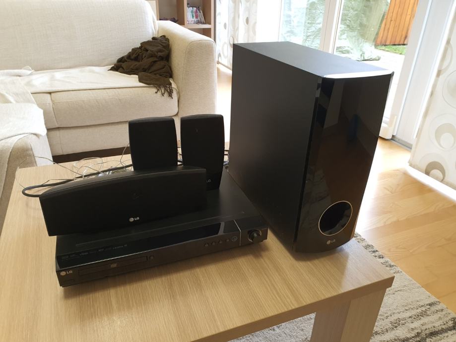 Hišni kino LG HT503SH (2.1, FM, DVD, DivX, MP3, HDMI)