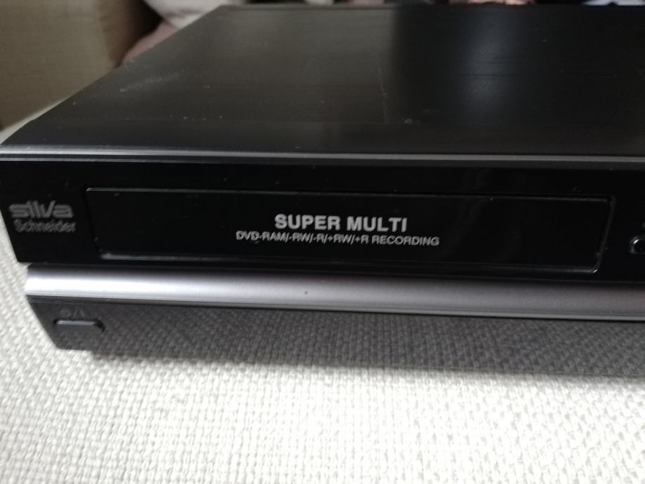 Dvd/vhs kasete silva schnider predvajalnik z USB +scart