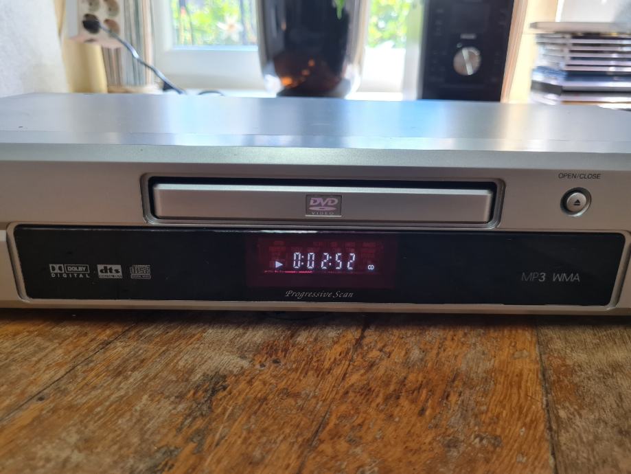 DENON DVD-1710, DVD/CD/MP3 predvajalnik