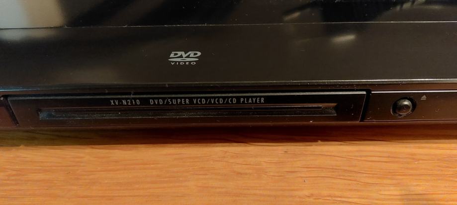 predvajalnik JVC XV-N210 DVD/SUPER VCD/VCD/CD PLAYER
