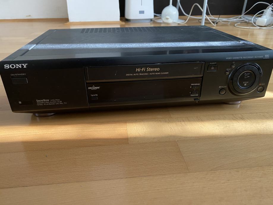 video recorder Sony SLV -E820