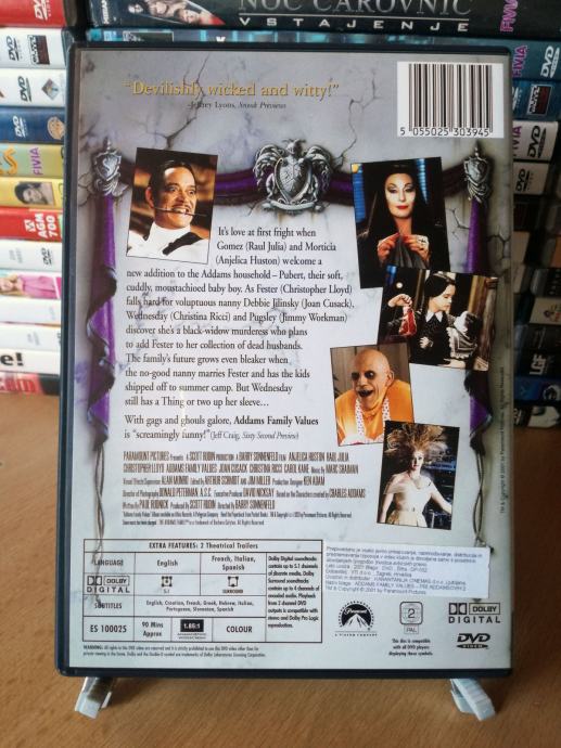 Addams Family Values (1993)