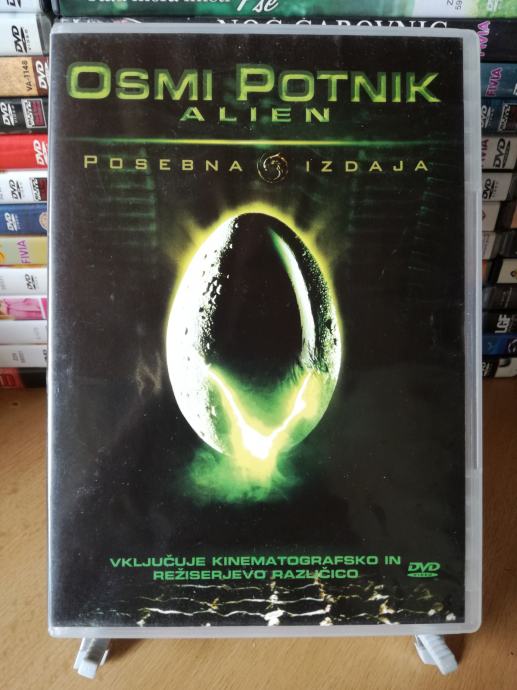 Alien (1979) (1979 Theatrical Version + 2003 Directors Cut)