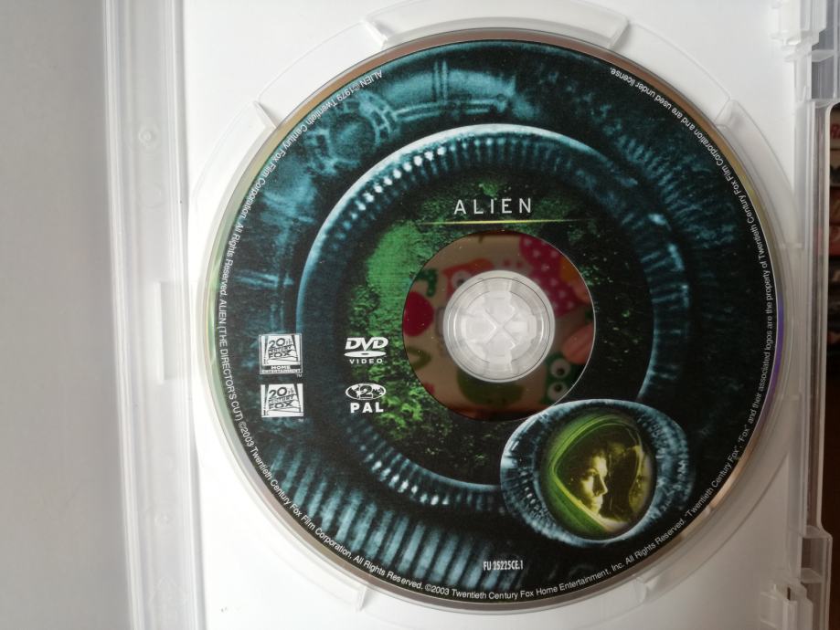 Alien (1979) (Theatrical Version + Directors Cut) (Con film, 2007)