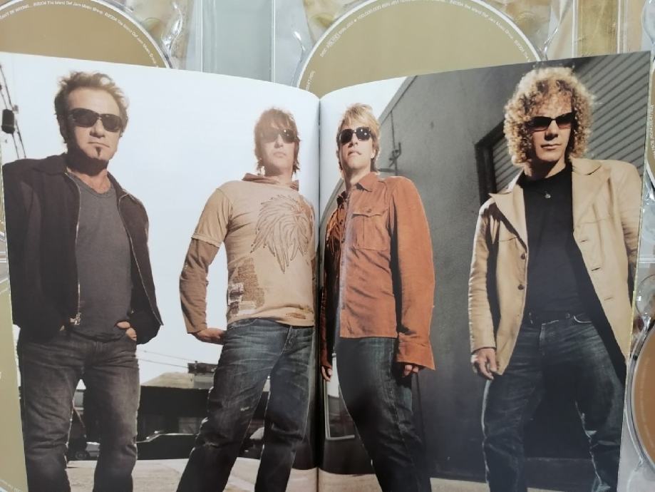 BON JOVI - (4xCD+DVD box) 100.000.000 Bon Jovi fans cant be wrong