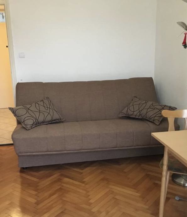 Prodam vzmeten dvosed