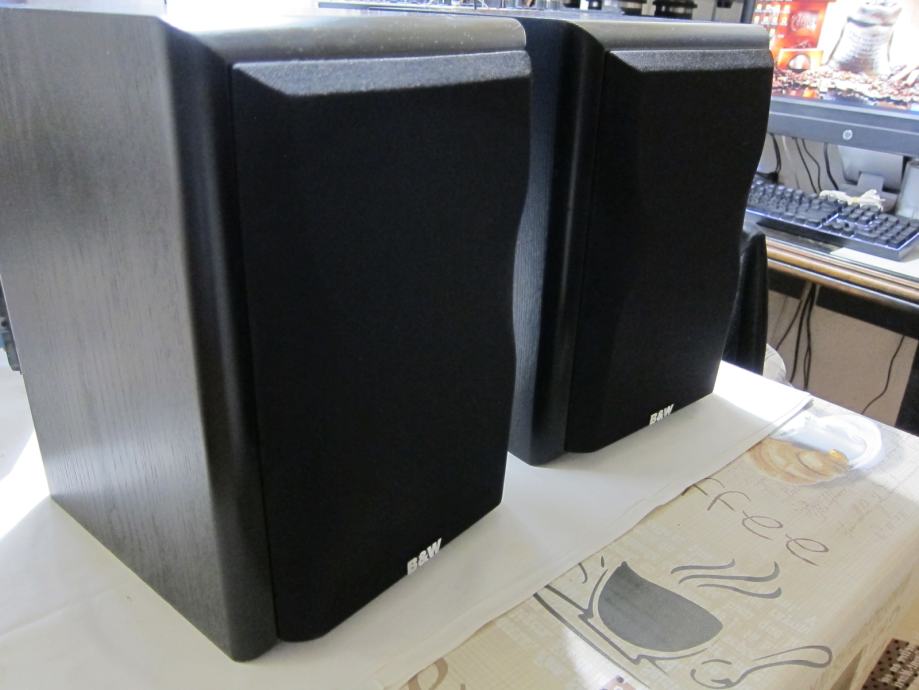 B & W (Bowers & Wilkins) CDM-2 Bookshelf Zvočnike Ugodno Prodam