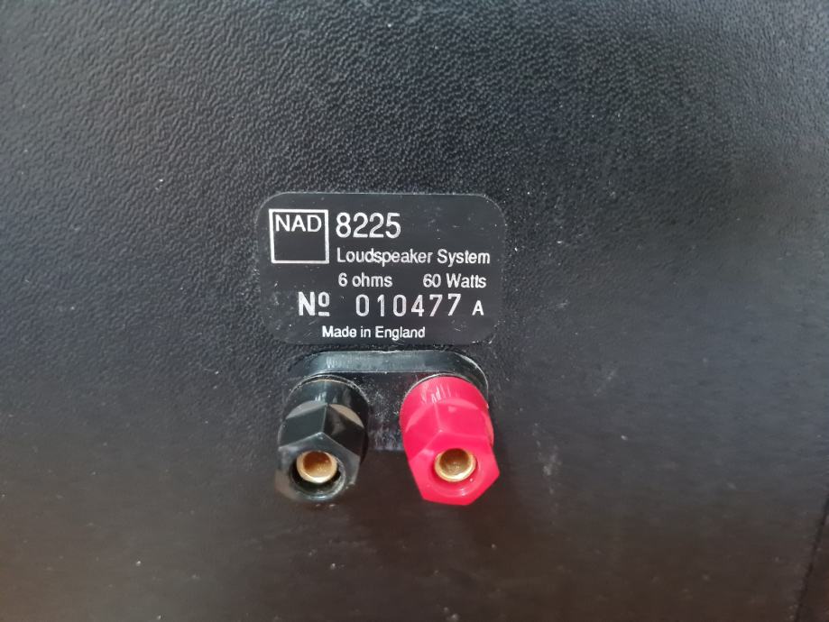 NAD 8225, dvosistemski zvočniki, 60 W