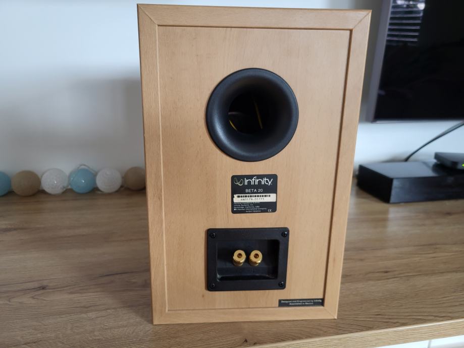 Zvočniki Infinity Beta 20
