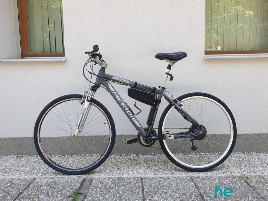 E-BIKE Električno kolo Merida Crossway 8700