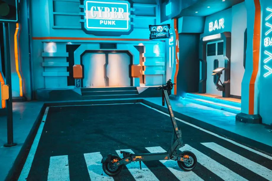 NOVI Električni skiro KUGOO Kirin G4 - MAX hitrost 70 km/h / 2.000W