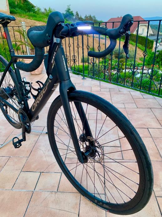 Električno cestno kolo Orbea gain D30 54cm