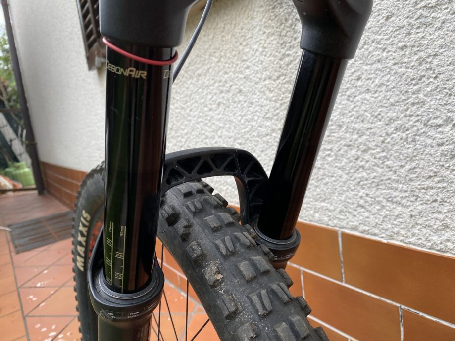Električno enduro kolo Vitus E-Sommet VR 2020 L