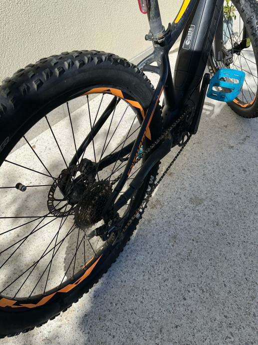 Električno kolo GIANT fantom