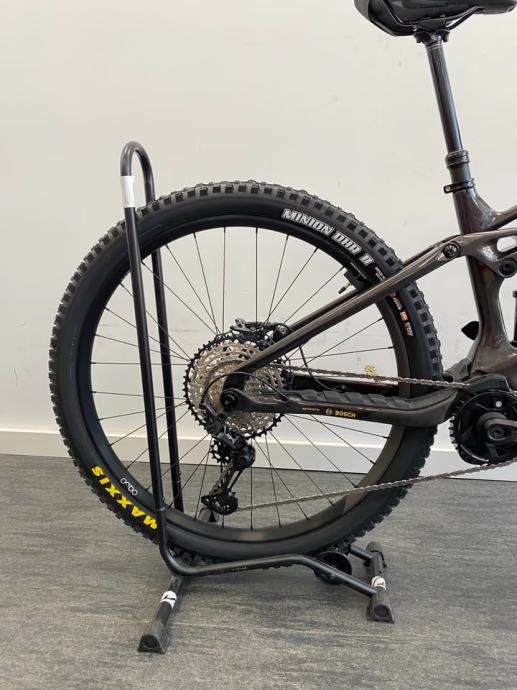 Električno kolo Orbea Wild M10 Cosmic Carbon M& L 1700 Električna kolo