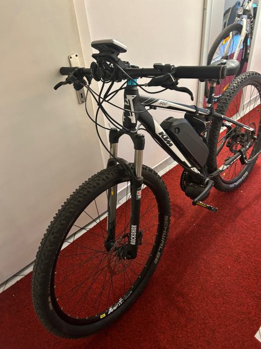 KTM race predelano elektricno kolo