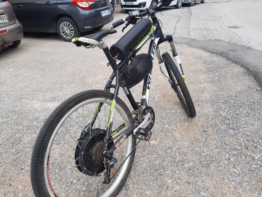 Predelano električno kolo