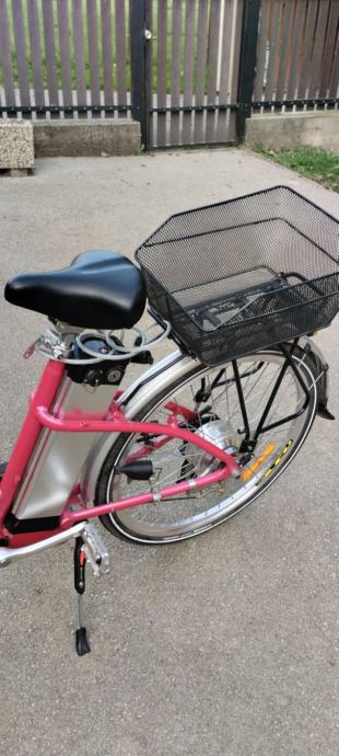 Zensko elektricno kolo SAMBA