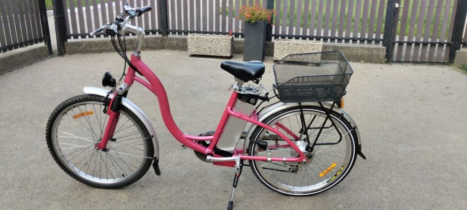 Zensko elektricno kolo SAMBA