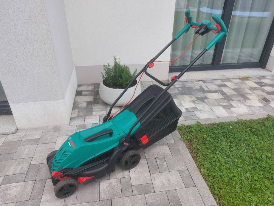 Električna kosilnica Bosch ARM 3400 1300 W