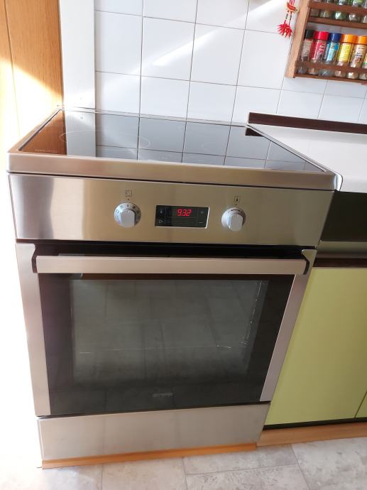 Indukcijski štedilnik