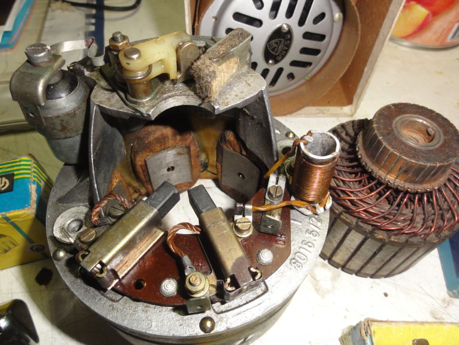 NOVO MZ TS150 ALI 250TS ROTOR STATOR,STIKALA,HUPCA,spr.MZ STEKLO175mm