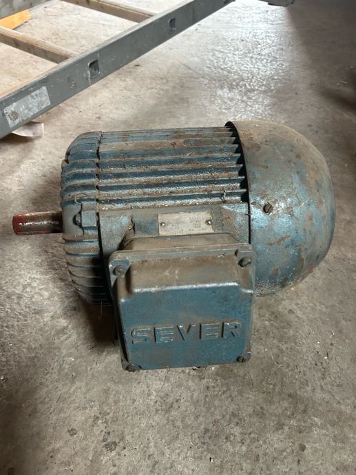 Elektro motor Sever