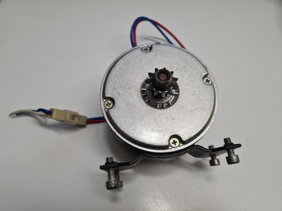 Elektromotor 24 V DC, 250 W, 2750 RPM