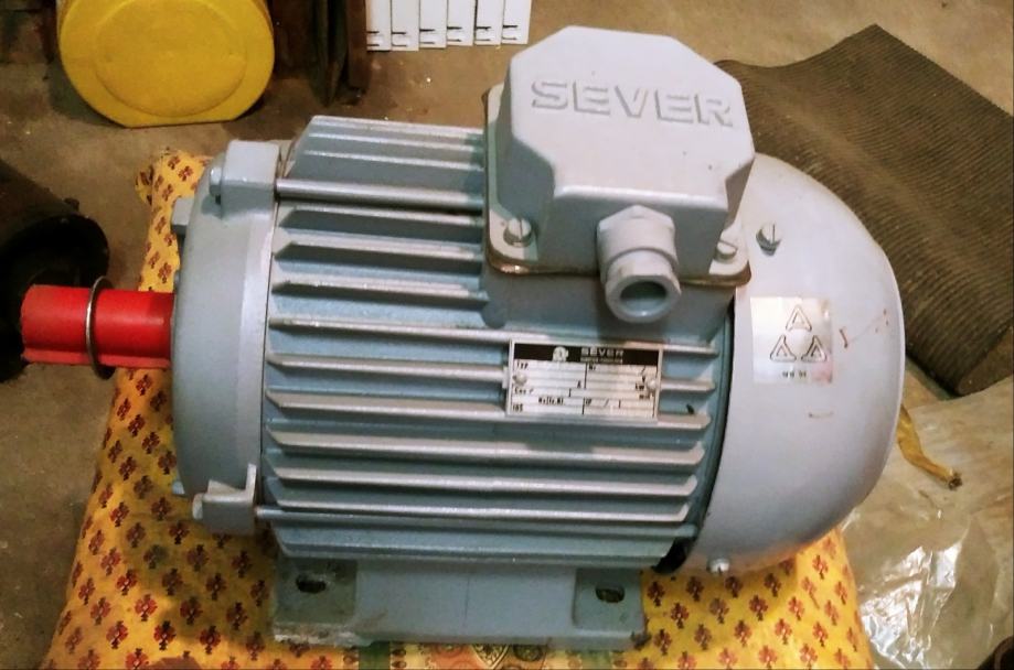 ELEKTROMOTOR 3F