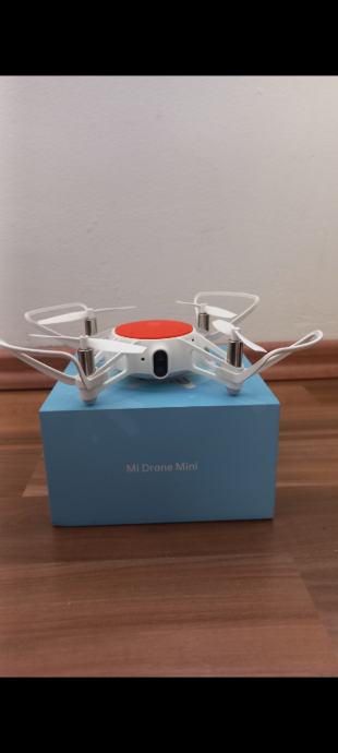 Prodam Mi drone mini