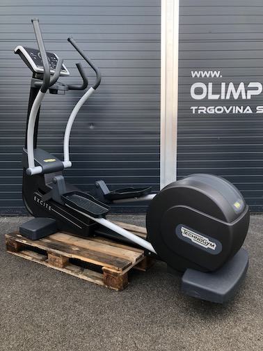 TECHNOGYM ELIPTIK SYNCHRO EXCITE+ 500 LED