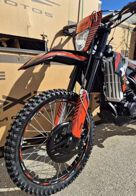 KROS X-MOTORS RACER PRO XXXL 300cc / prisilno vodno hlajenje, 2026 l.