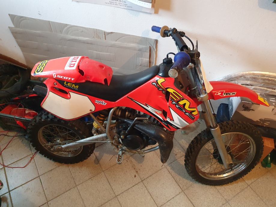 Lem Motor cross junior 50 cm3, 2000 l.