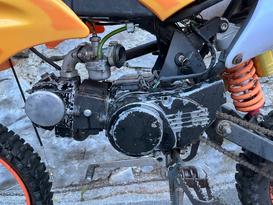 Lifan Loncin 125 cm3, 2012 l.