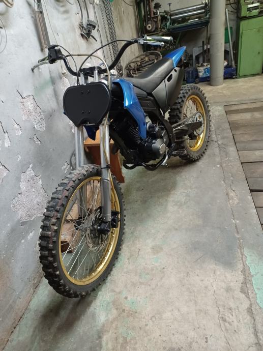 Prodajam cross motor 250ccm, 2010 l.