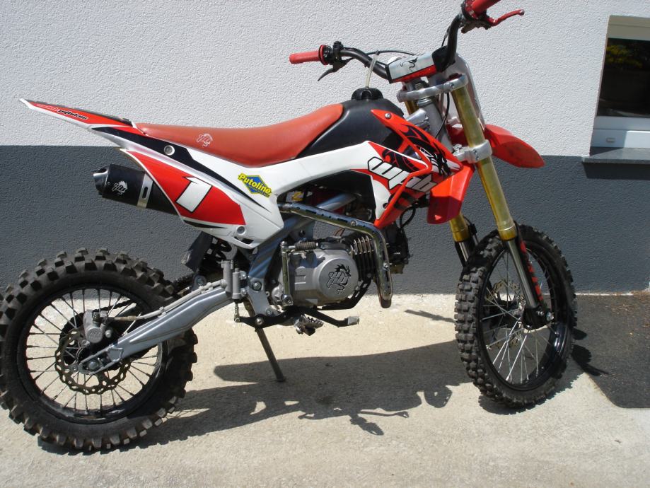 Stomp WPB 140 140 cm3, 2017 l.