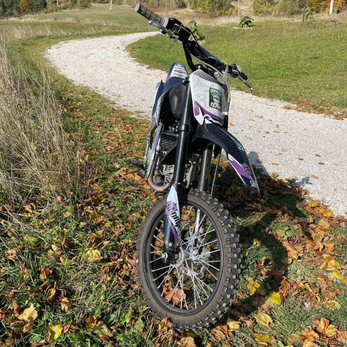 Stomp Z3 160 160 cm3, 2018 l.