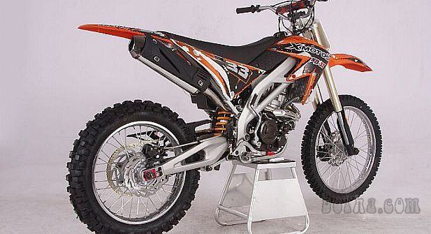 Honda KOPIJA XMOTO XB 33 DIRT BIKE KROS 250CC, 1900 l.
