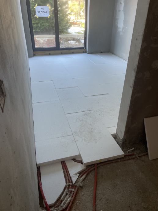 Polaganje EPS ali XPS pod estrihi