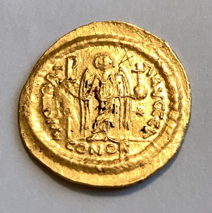 Bizanc Justinjan I. 527-565 n.š. Zlatnik Solidus Aureus rimski (otaku)