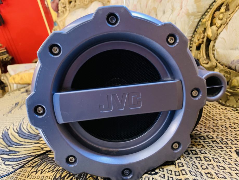 Radio jvc super woofer