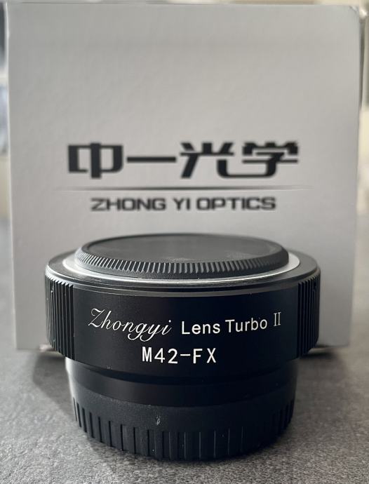 Mitakon Zhongyi Lens Turbo Adapter Mark II M42 na Fuji FX
