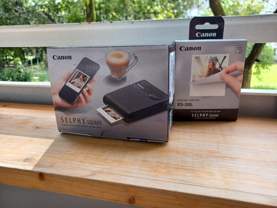 Canon Selphy Square QX10 + Canon Ink / Label set XS-20L