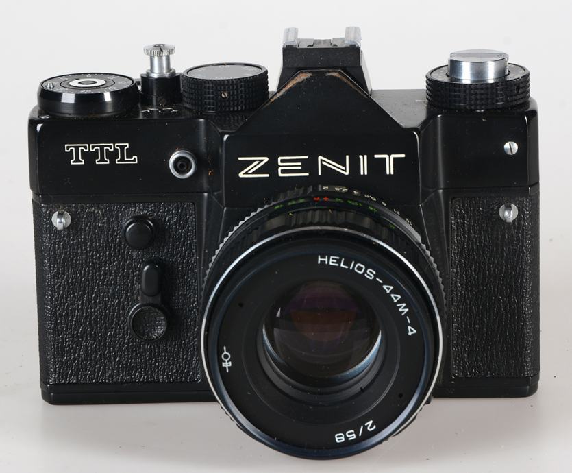 Fotoaparat Zenit TTL