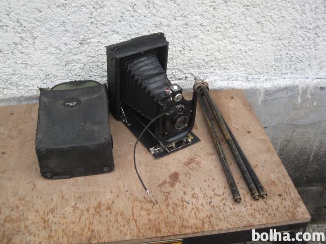 Stare fotoaparate prodam