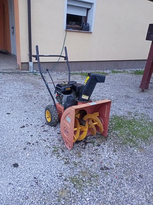 Snežna freza
