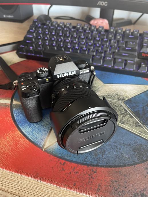 FUJI X-S10 + XF16-80 mm F4 R OIS WR