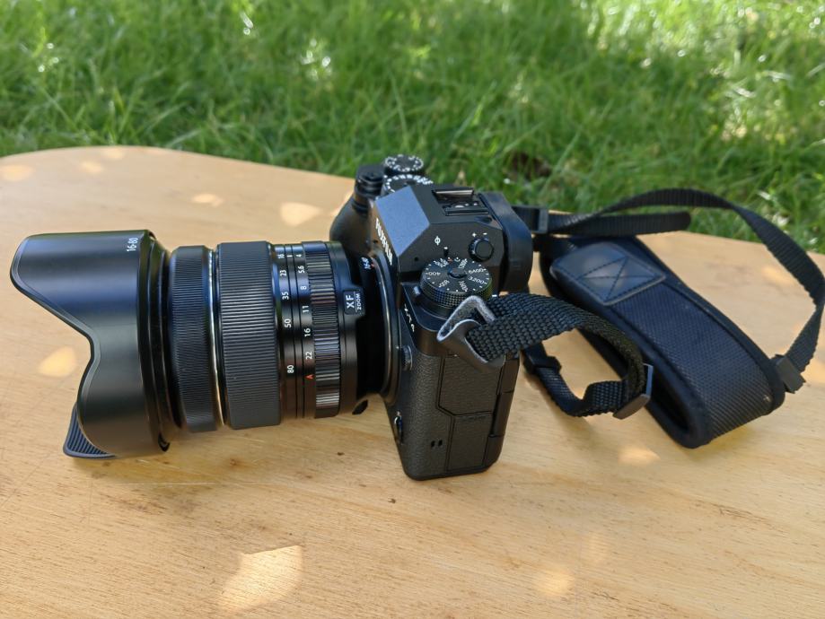 Fujifilm XT4 z 16-80mm objektivom